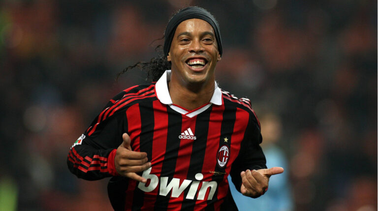 Ronaldinho - czy ma żonę i dzieci? Ile ma lat? - oleMagazyn.pl